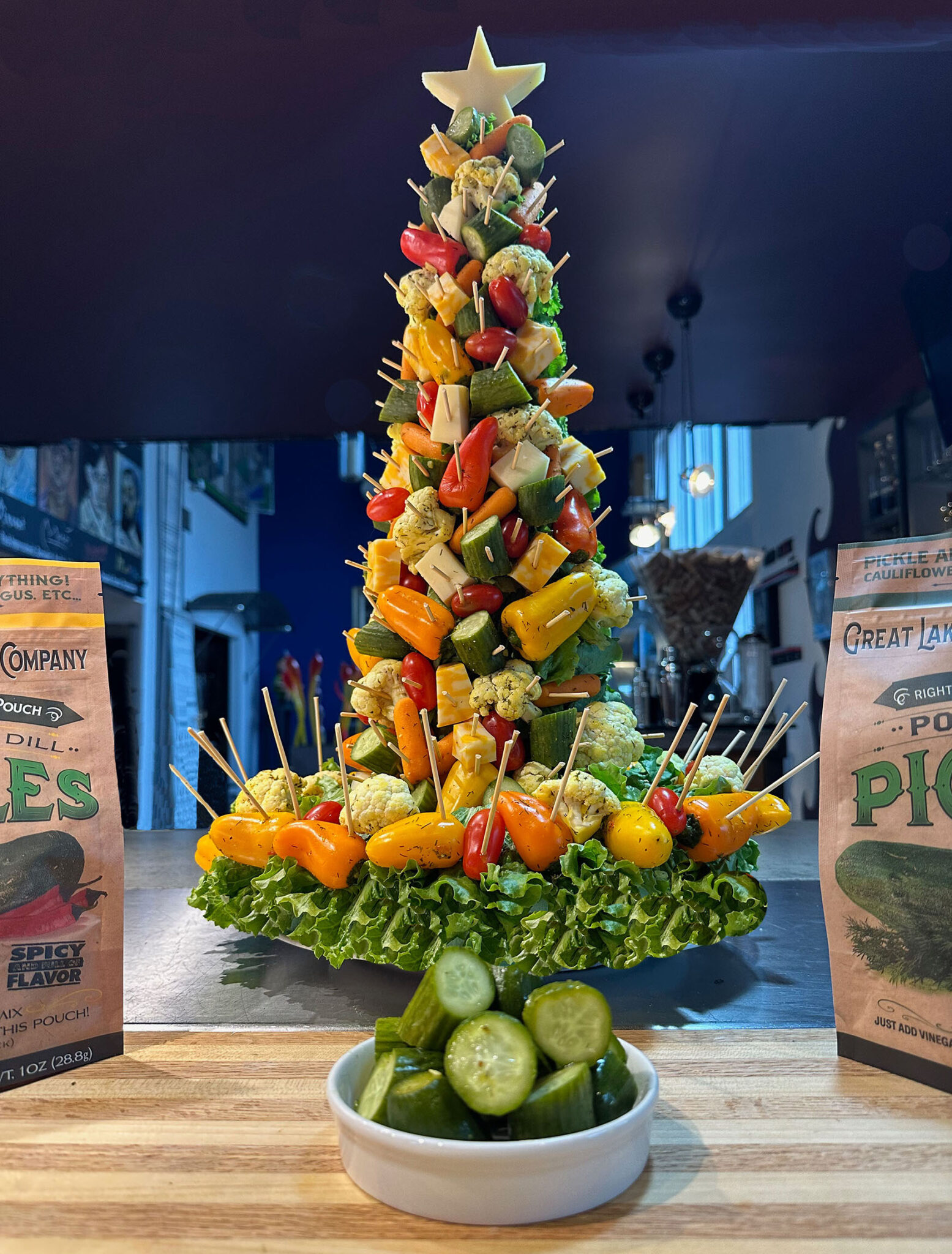 Create a Holiday Pickle Tree for a Dramatic Centerpiece - Great Lakes ...